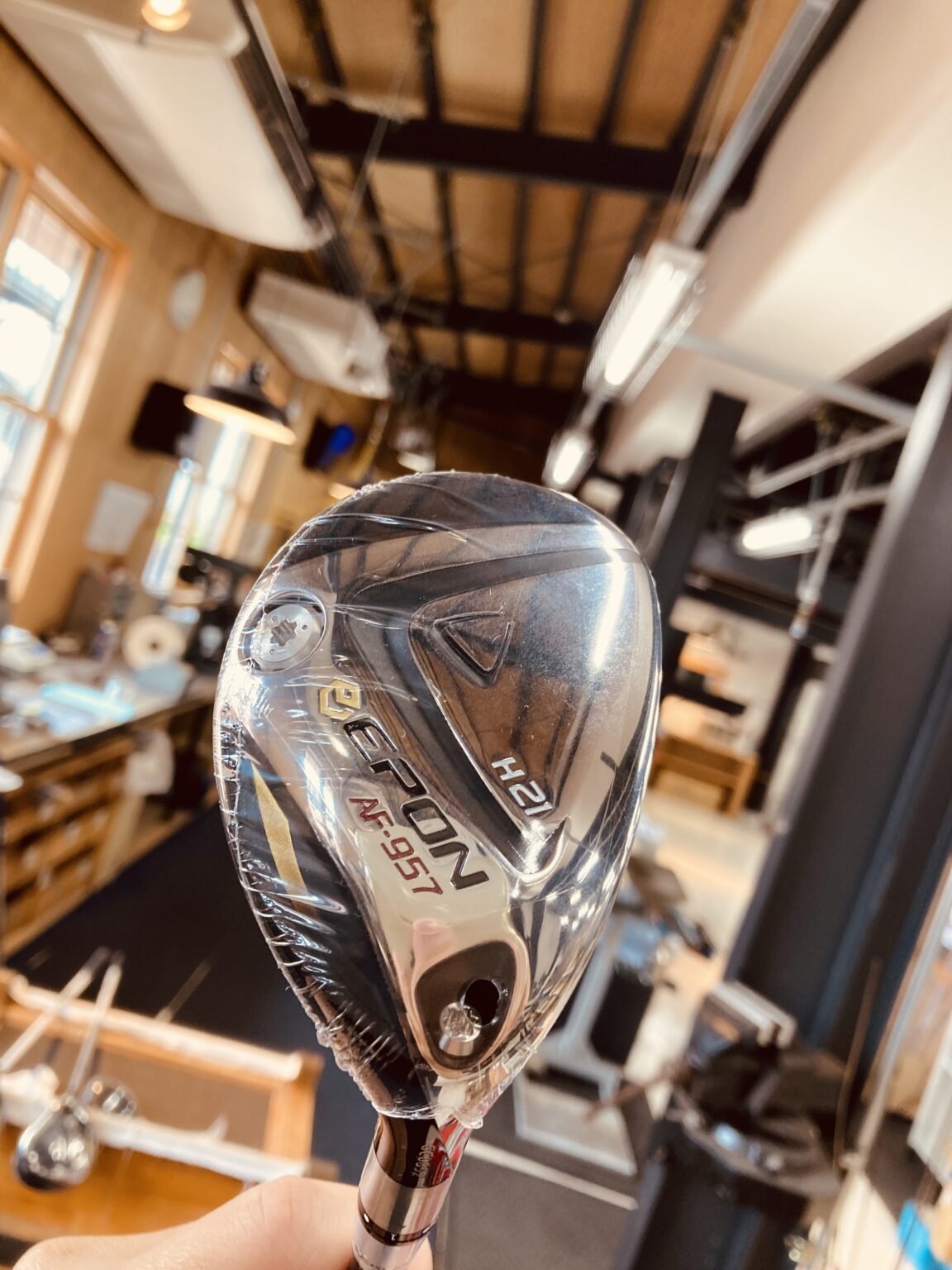 AF957 が続く。 - EPON GOLF Official（エポンゴルフ）